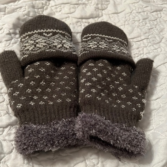 Sonoma | Accessories | Mittens Convertible Fingerless Mittens Super ...